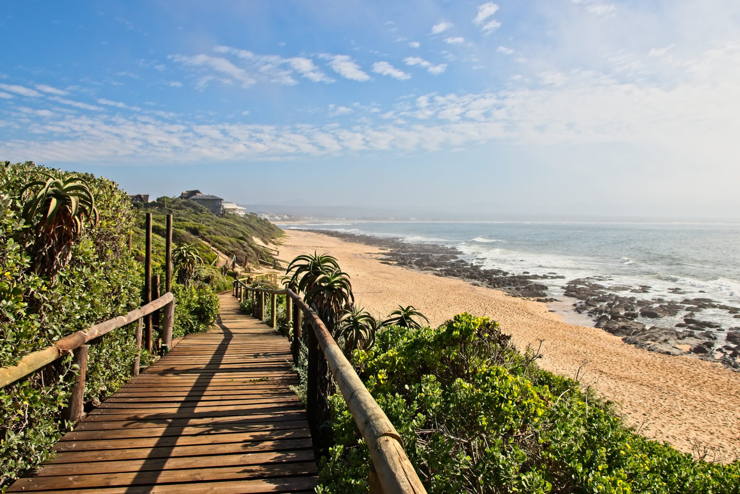 Surfing Jeffrey's Bay: A Guide to One of the World's Best Waves - Yeeew ...