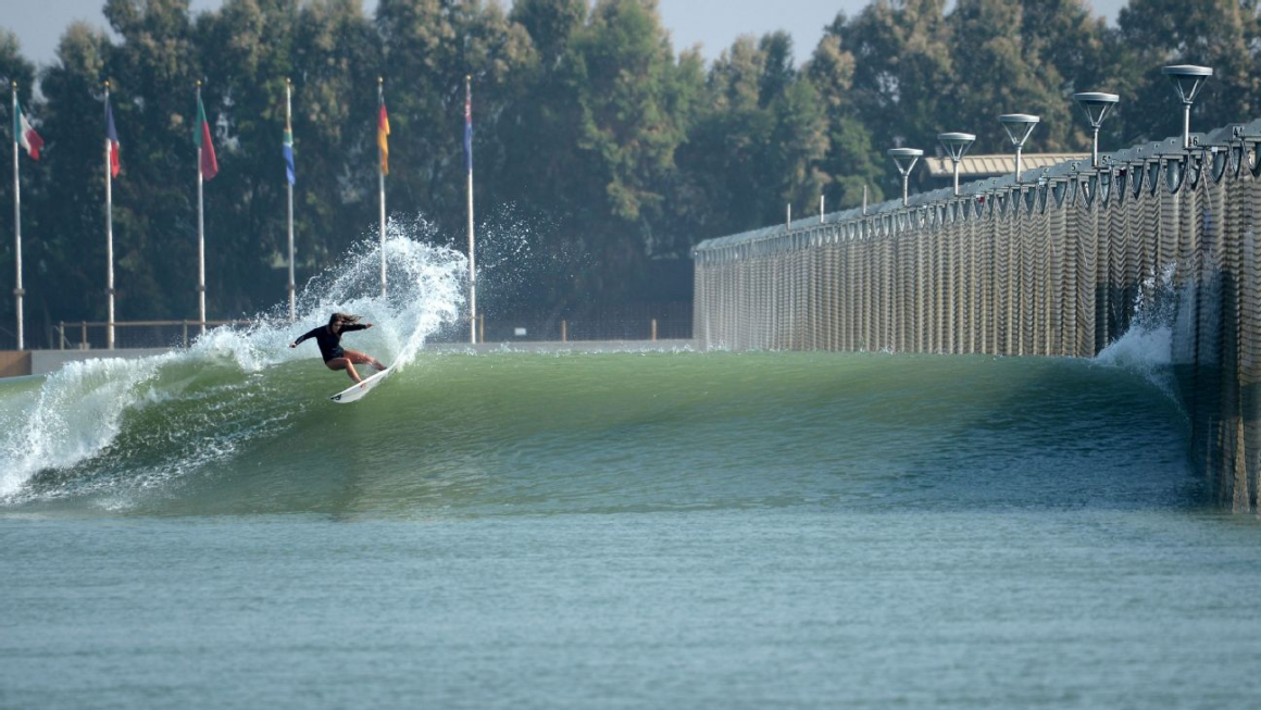 Surfing Year-Round Waves: The Kelly Slater Surf Ranch Experience ...